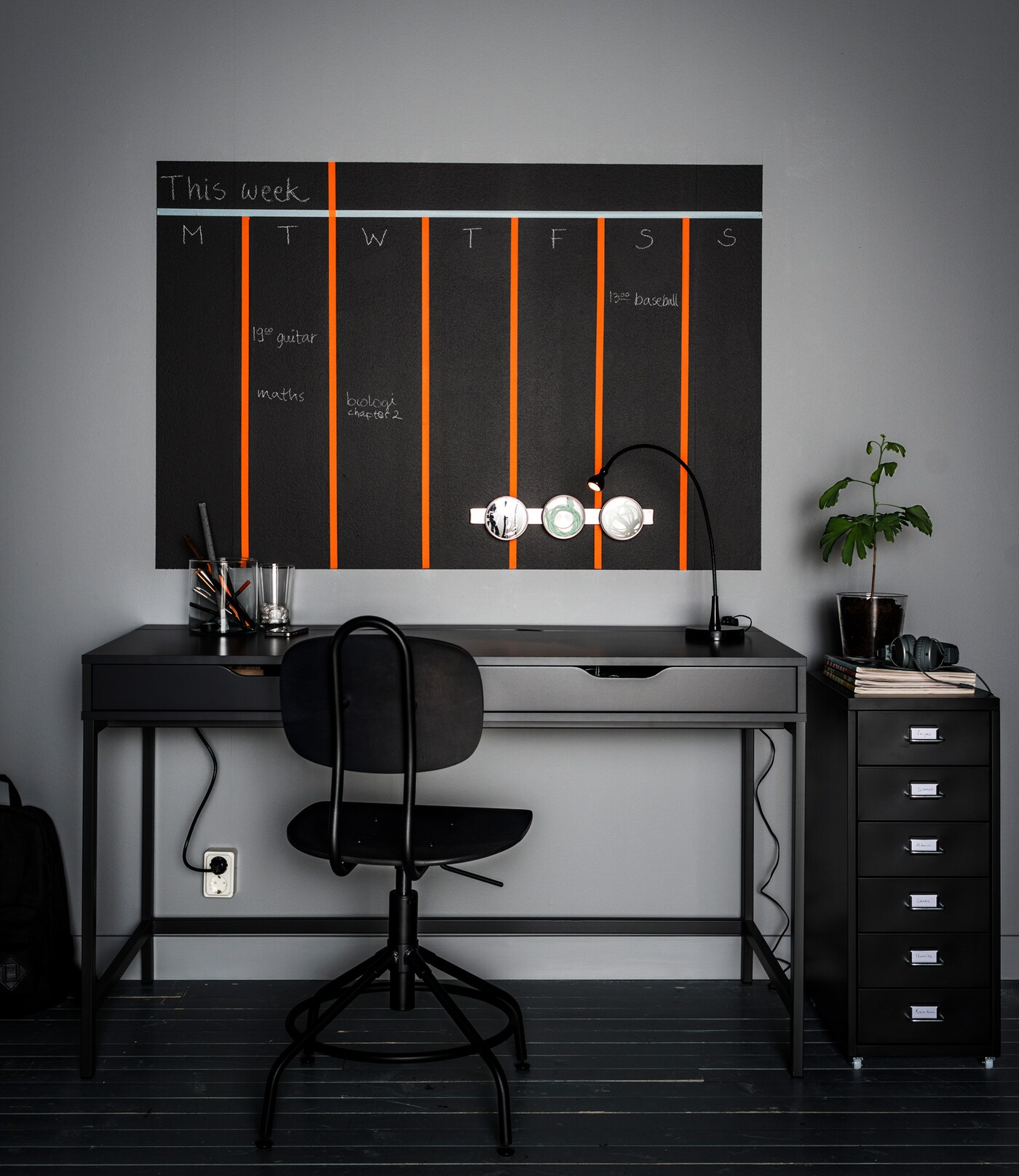Clean desk ideas
